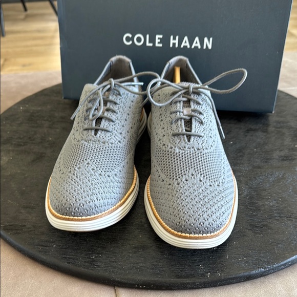 Cole Haan | Shoes | Cole Haan Gray Oxfords With Textured Design Looks ...